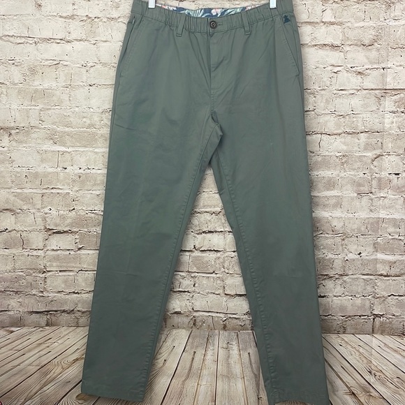 chubbies | Pants | Chubbies Originals Stretch The Forests 32in Inseam ...